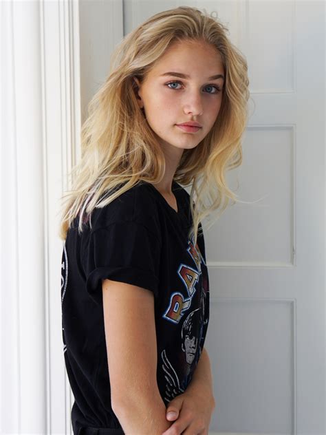 Silver Stars Models Images Usseek Com Black Models Picture My Xxx Hot Girl