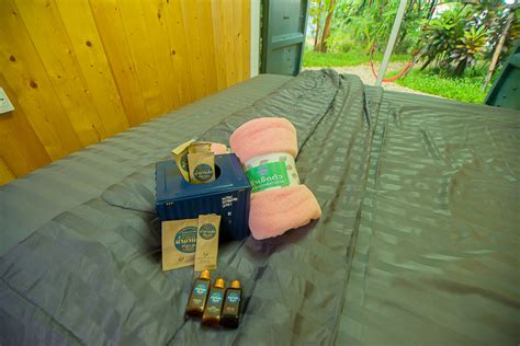 รวมภาพ 4 น้ำมาแล้ว ที่ชะอม รีสอร์ท ที่พัก ริมลำธาร ติดแอร์ มีน้ำอุ่น มีอ่างอาบน้ำ มีดาดฟ้า มีสระ