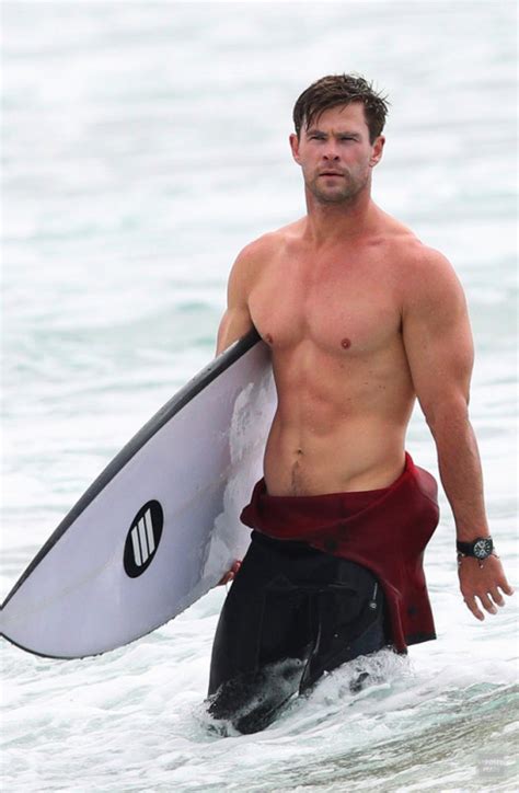 Chris Hemsworth Tumbex