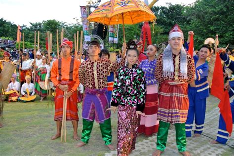 Make It Davao Kadayawan Festival 2012