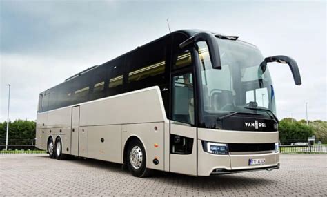 Туристичні автобуси Van Hool Acron технічні характеристики
