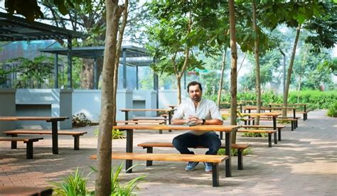 Celebrated Actor Subodh Bhave Welcomed By Runwal Gardens Dombivli