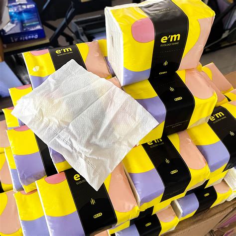 กระดาษทิชชู่หนา 4ชั้น 1ห่อ มี 400แผ่น นุ่มและเหนียว ซับน้ำได้ดี ทิชชู่ทำความสะอาด ราคาถูก