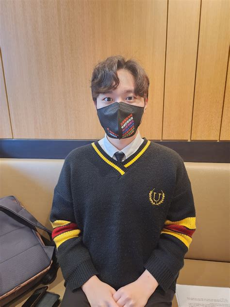 촛불중고생연대 “정부가 중고생 촛불 탄압한다니까 전국에서 집회 참여하겠다고 연락와요” 리포액트