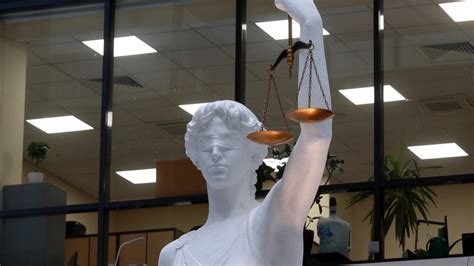 Суд в Москве заочно приговорил Вырыпаева к 7 5 года за фейки о ВС России — РТ на русском