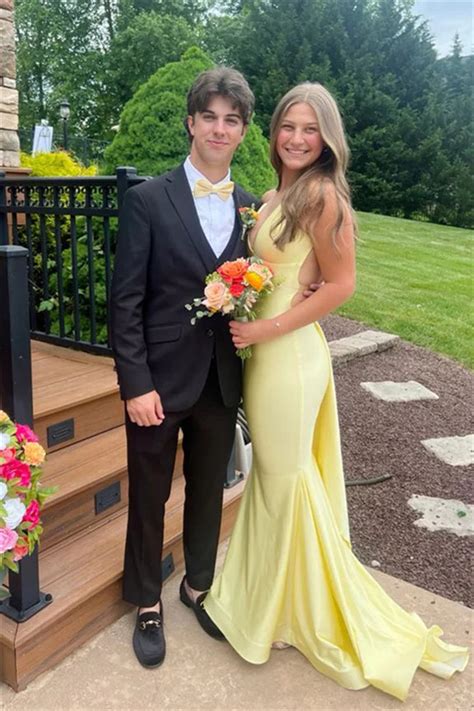 Chic Mermaid Deep V Neck Yellow Satin Prom Dress Dm24122605 Dressmeet