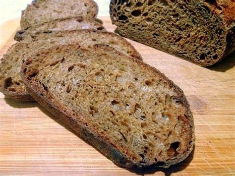Лабиринты вкуса Пшенично ржаной солодовый хлеб с семенами льна