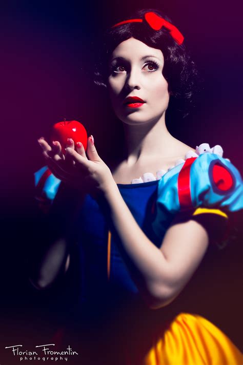Sexy Snow White By Nikitacosplay On Deviantart