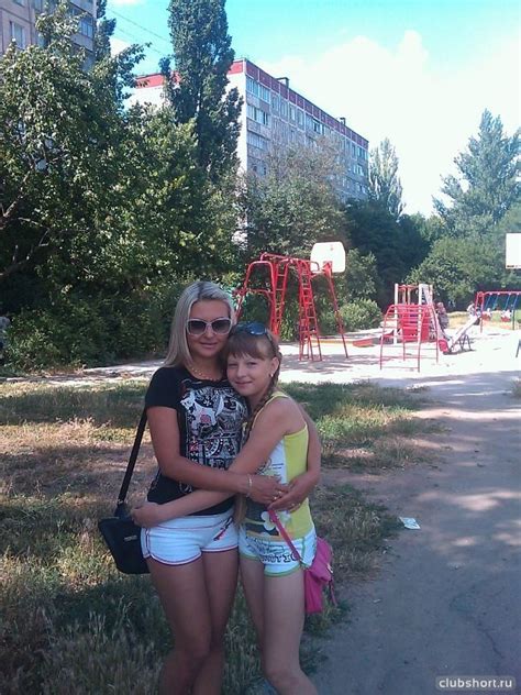 Мама и дочка в шортиках Шорты фото