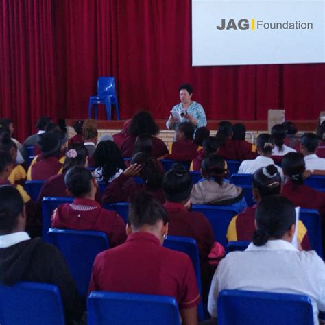 Amazing 🧡 Sandi Richardson