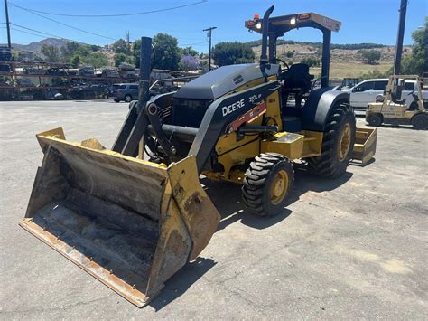 2015 John Deere 210 Skip Loader Borneman