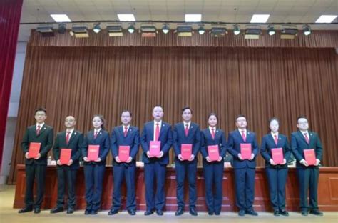 回应“急难愁盼” 接地气、冒热气、聚人气澎湃号·政务澎湃新闻 The Paper