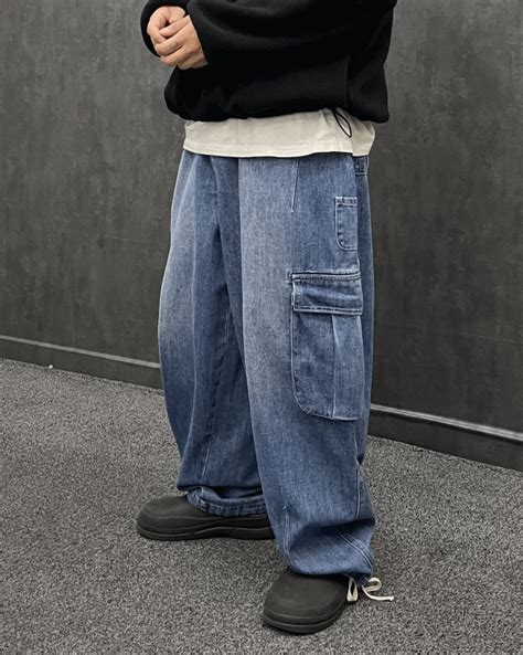 [1컬러] 이런 디테일은 처음 언포멀 절개 카고 포켓 스트랩 데님 와이드팬츠 와이드청바지 카고청바지 유니크 에이블리