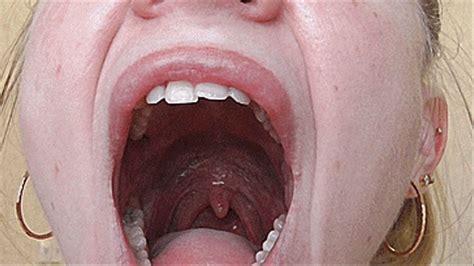 Tired Blonde Yawns Mp Blondy Clips Sale