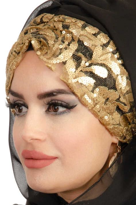 Celestia Hunters Instagram Twitter And Facebook On Idcrawl