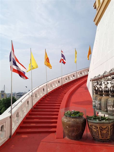 รูป วัดสระเกศราชวรมหาวิหาร วัดภูเขาทอง Wongnai