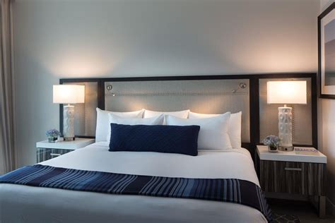 Luxury Accommodations In Treasure Island Rooms Suites