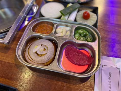 [수원맛집] 영통 고기 맛집 특수부위 전문점 돼지새마을본부 네이버 블로그