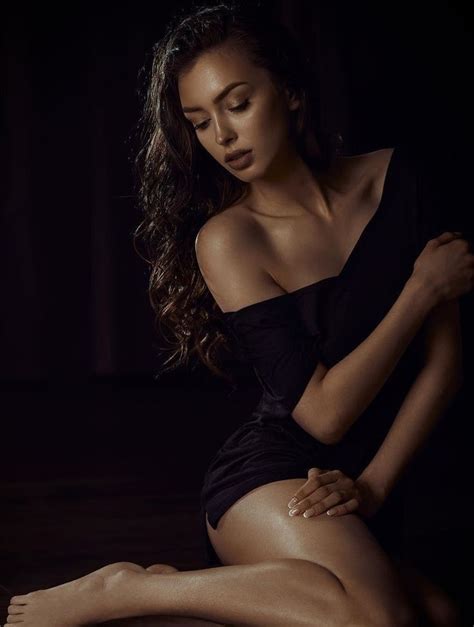 Photoshoot Poses Female Nude Female Model Poses Drawing Photography