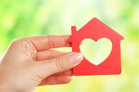 Подробное описание процедуры дарения квартиры близкому родственнику