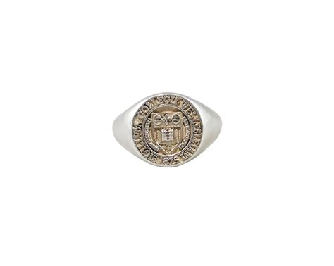 Silver Wellesley College Class Ring Large Face Jill Sudman Design