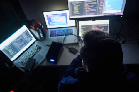 Microsoft Confirms Chinese Hackers Breached Its Servers