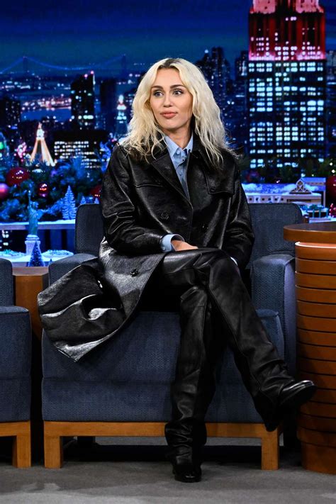 Miley Cyrus 2022 Winter Style