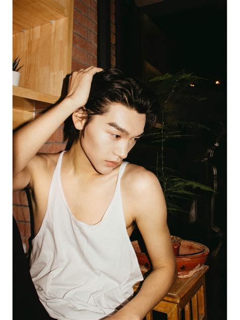 Shiyi Zhang Meet The Winner 2021 Elite Model Look