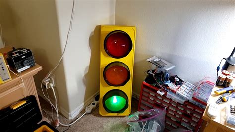 Arduino Traffic Light Controller Traffic Light Using