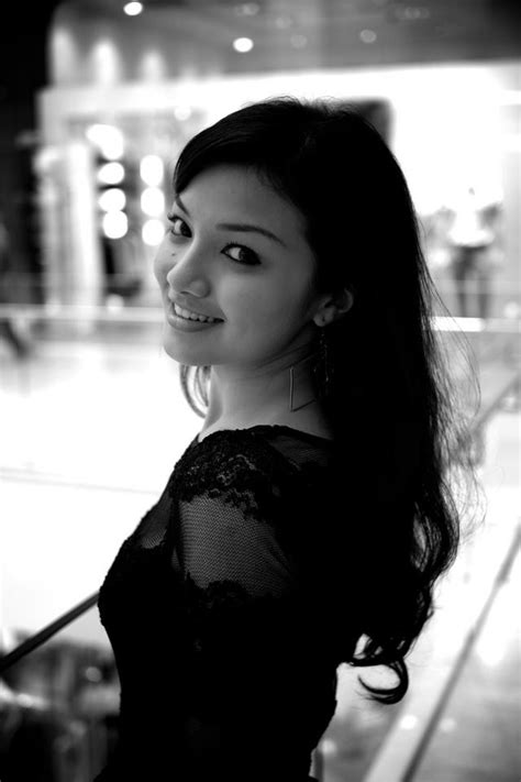 Biodata Dan Gambar Pelakon Neelofa