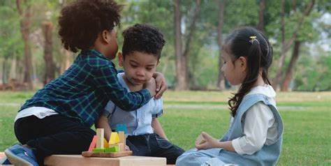 Broer En Zus Tot Jaar Hou Me Vast