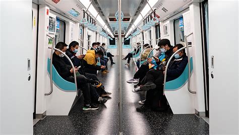 2022年全国43城地铁数据出炉，哪个城市人均乘车里程最长？ 界面新闻