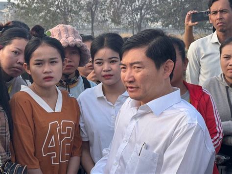 ឯកឧត្តម ហេង សួរ ក្រសួងការងារ និងបណ្តុះបណ្តាលវិជ្ជាជីវៈ Facebook