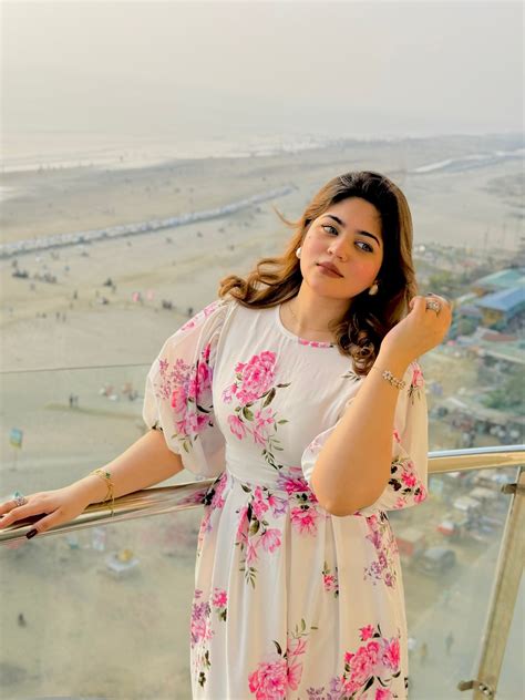 Subha Chowdhury Subha Chowdhury Added A New Photo