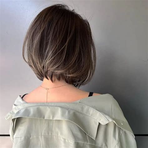 Layered Bob Haircuts Chic Styles To Inspire Your Next Look Divagaze Com