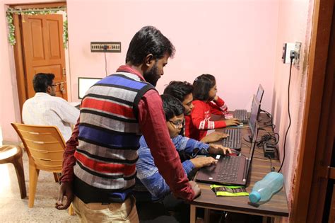 game development training institutes in dhanbad computer training