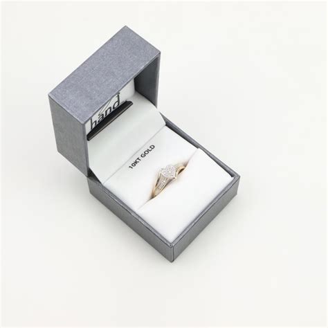 10kt Gold Daimond Heart Ring Property Room