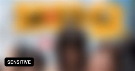 Pilih Yg Mana Gw Sih Milih Yg Mau Sama Gw Alias Ga Ada Di Foto Ini Hiks 9GAG