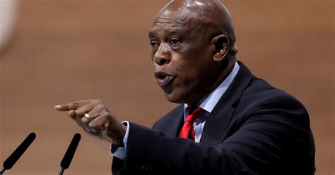 Tokyo Sexwale Pulled Out Of The Fifa Presidential Race And The Response Was Hilarious Huffpost
