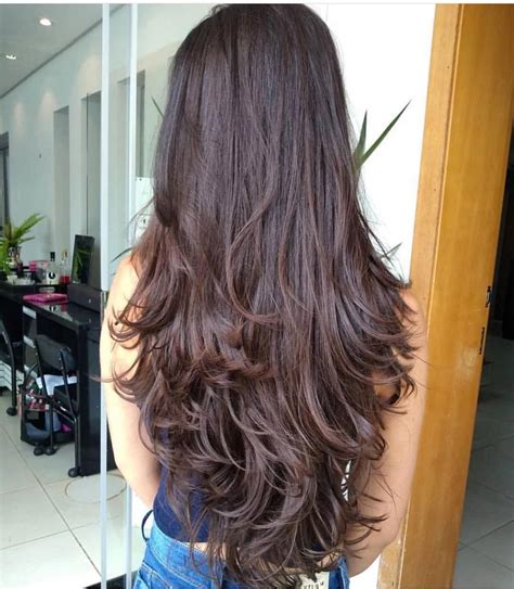 Cortes De Cabello Ondulado En Capas Largas Reglas Y Normas Apa