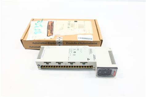 Schneider 140 Dao 842 10 Tsx Quantum Output Module