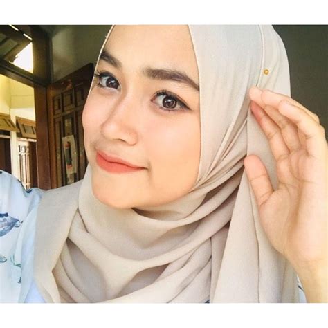 Pijat Panggilan Cibubur Jam Plus Wanita Muda Mantap