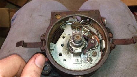 Exploring The Inner Workings Of A Ford 8n Distributor The Ultimate