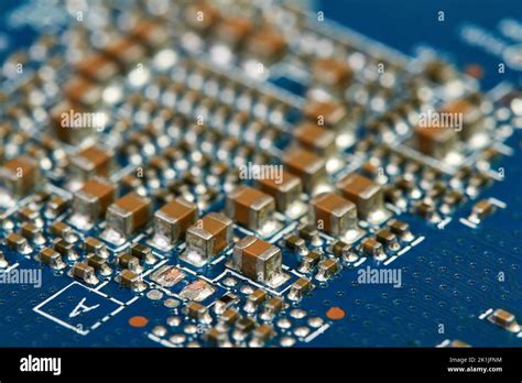 Transistor Capacitor Resistor At William Ferdinand Blog