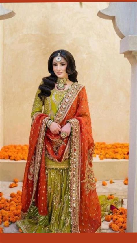 Traditional Mehndi Dress Kleren