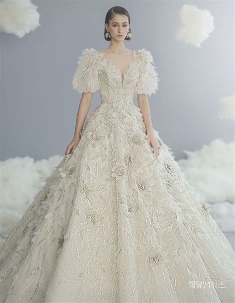 ① 쥬빌리브라이드 신상 웨딩드레스 컬렉션 선보여 웨딩21뉴스