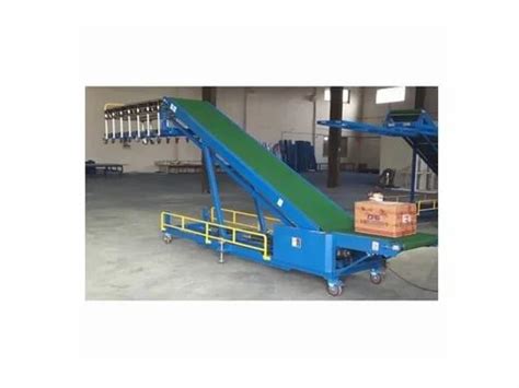 Rubber Vertical Conveyors Loading Conveyor System Capacity 300 Kg Per Feet At Rs 150000 In