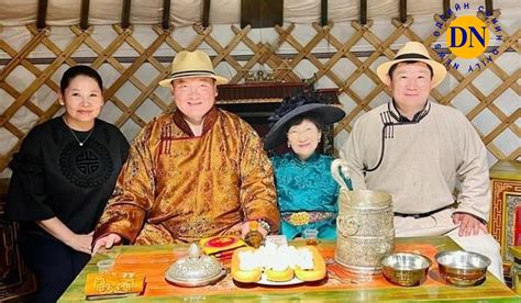 Хакүхо М Даваажаргал зодог тайлснаасаа хойш анх удаа Монголд иржээ Dnn Mn