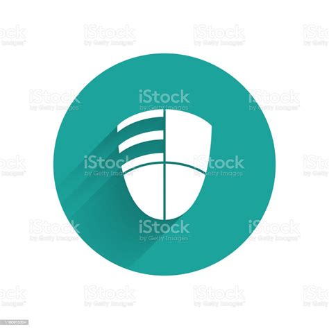 긴 그림자로 격리 된 화이트 풋볼 클럽 로고 템플릿 아이콘입니다 로고 라벨 엠블럼 기호 포스터에 대한 디자인 요소 녹색 원 버튼입니다 벡터 일러스트레이션 0명에 대한 스톡