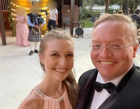Chilling Texts Surgeon James Ryan Sent His Patient Sarah Harris As He